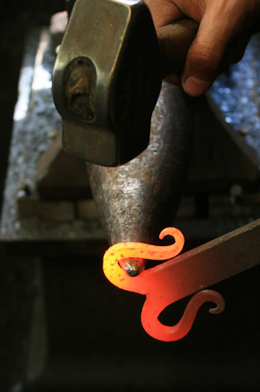 Chalk Pit Forge Home of Alex Smith Artist Blacksmith. Bespoke Gates ...